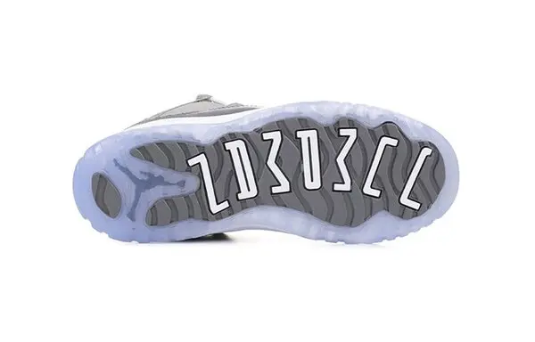 JORDAN 11 Retro Low "cool