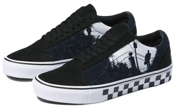 VANS House Of Terror X Old Skool "the Exorcist" Low Top Sneakers - Black/white