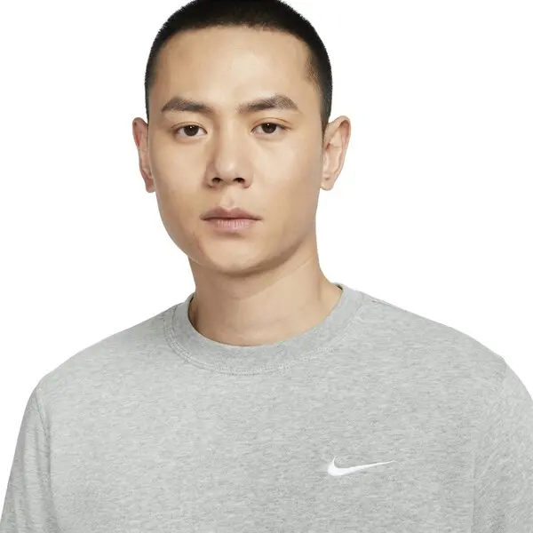 Nike Club Fleece Sweatshirt