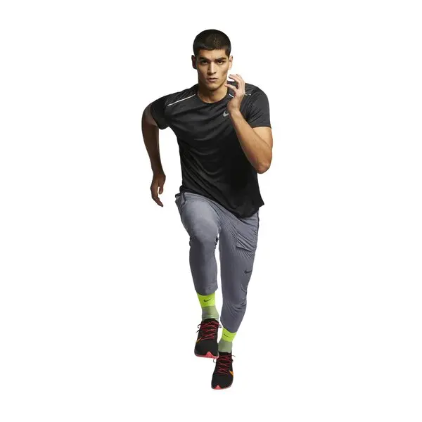 Nike Athleisure Short Sleeve T-shirt - Black