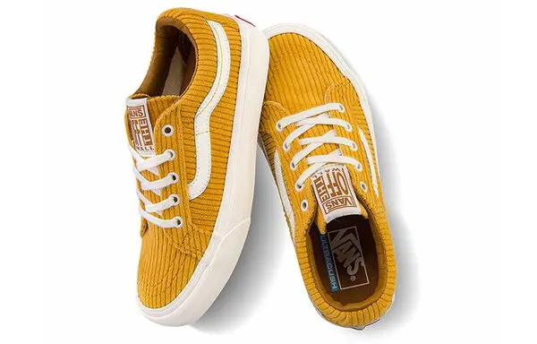 VANS Sk8-low Corduroy Sneakers - Yellow