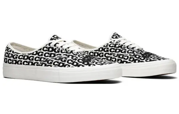 VANS Comme Des Garcons X Authentic Cdg "cdg All Over Print" Sneakers