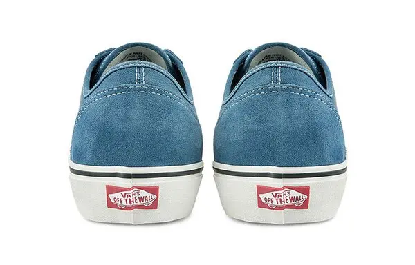 VANS Style 36 Decon Sf Salt Wash Navy Low Top Sneakers - Blue/white