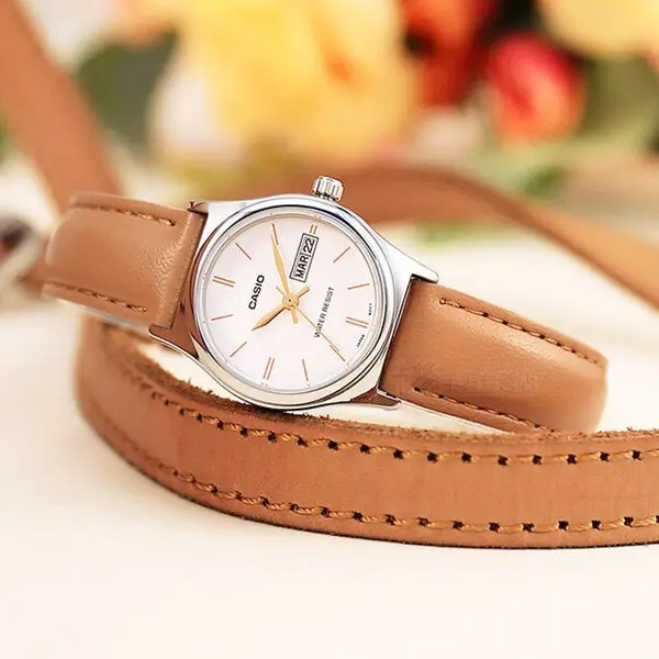 Casio Quartz Analog Watch With Leather Strap