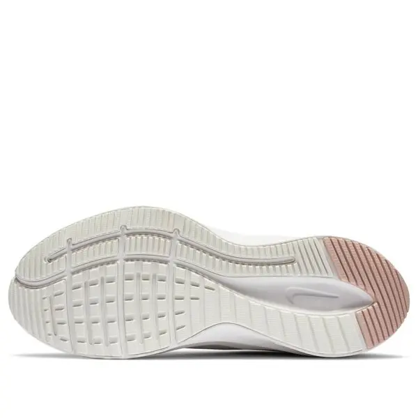 Nike Quest 3 Athletic Sneakers - Pink/blue