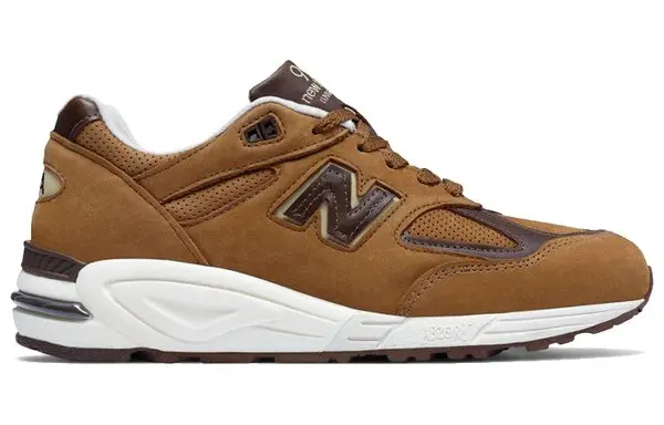 NEW BALANCE 990v2 Made In Usa Low Top Sneakers - Brown