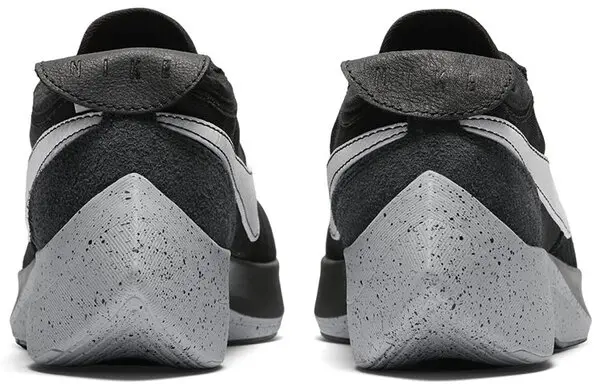 Nike Moon Racer Low Top Sneakers - Black/dark Grey