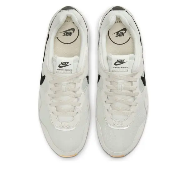Nike Venture Runner Wide - Light Brown