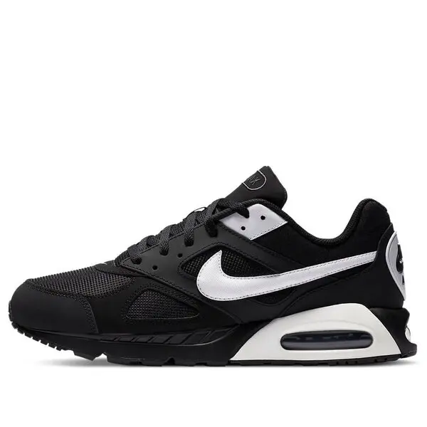 Nike Max Ivo Sneakers - Black/white/black