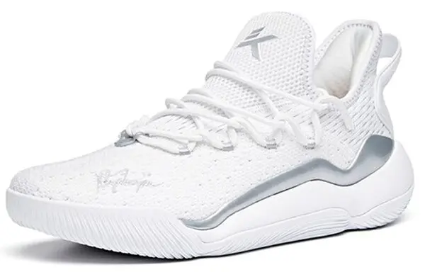 ANTA Light Cavalry 5 Low Top Sneakers