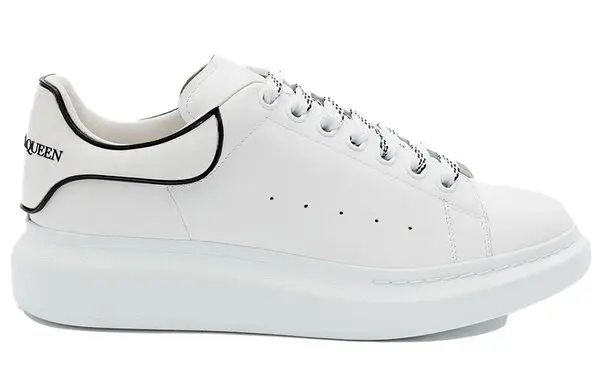 Alexander McQueen Oversized Sneakers - White/black