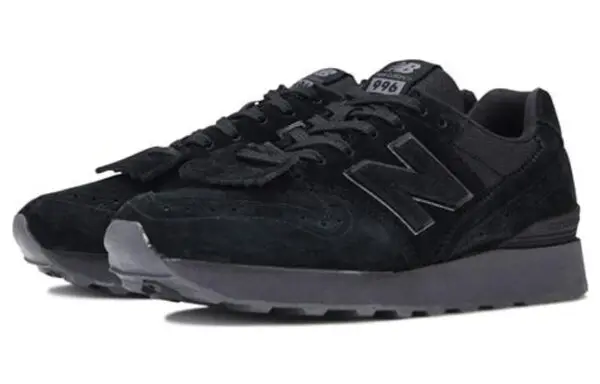NEW BALANCE 996 V2 Sneakers