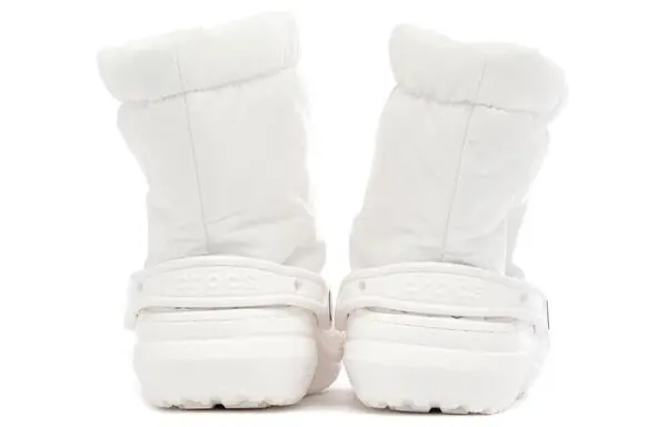 CROCS Classic Lined Neo Puff Boots