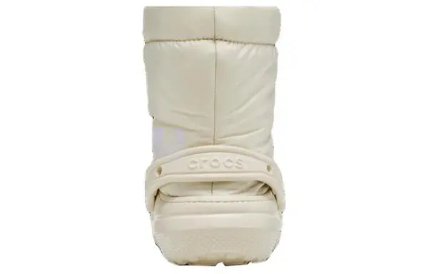 CROCS Classic Lined Neo Puff Boots