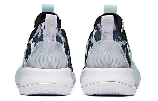 ANTA Light Cavalry 6 Low Top Sneakers