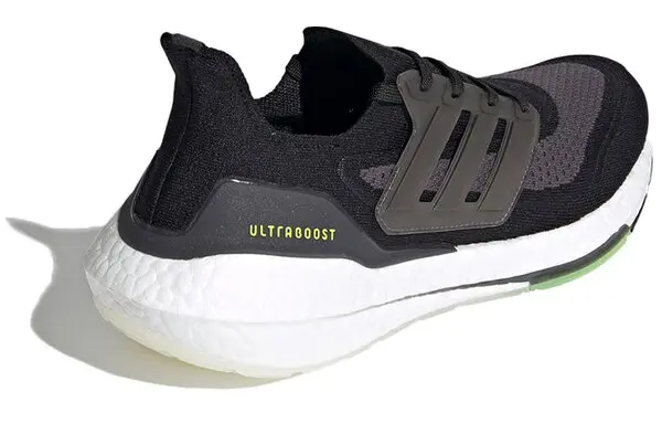 Adidas Ultraboost 21 Sneakers