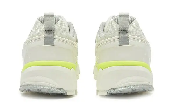 PUMA Trailfox Overland Mts Low Top Sneakers - White