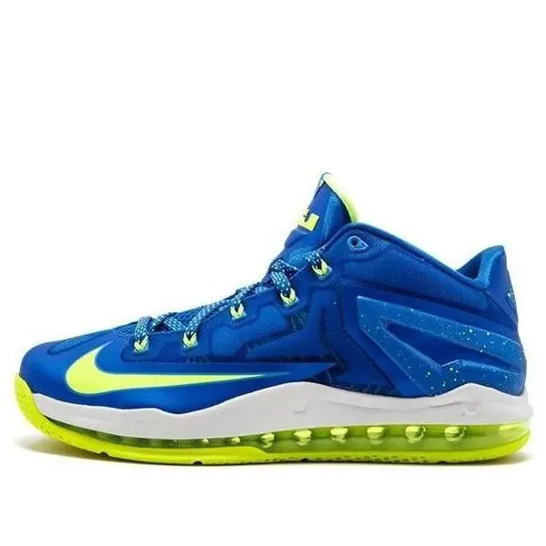 Nike Lebron Low Top Basketball Sneakers - Blue/white