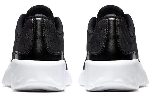 Nike Explore Strada Wntr Sneakers - Black