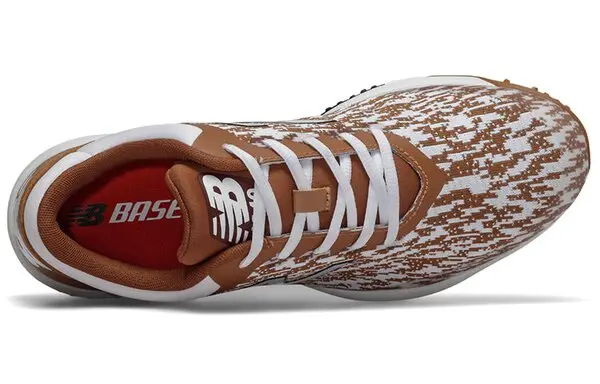 NEW BALANCE 4040v5 Tf Athletic Sneakers