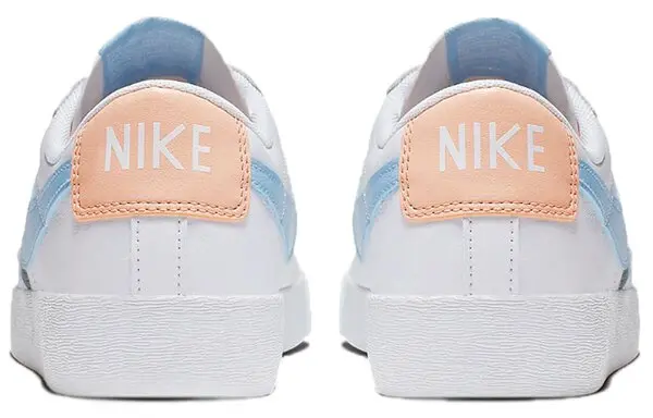 Nike Blazer Low Le Sneakers - White/yellow/blue