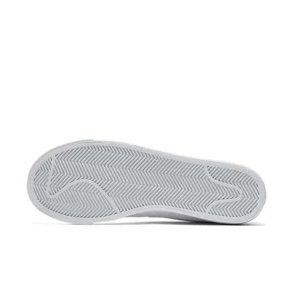 Nike Blazer Low Le Sneakers