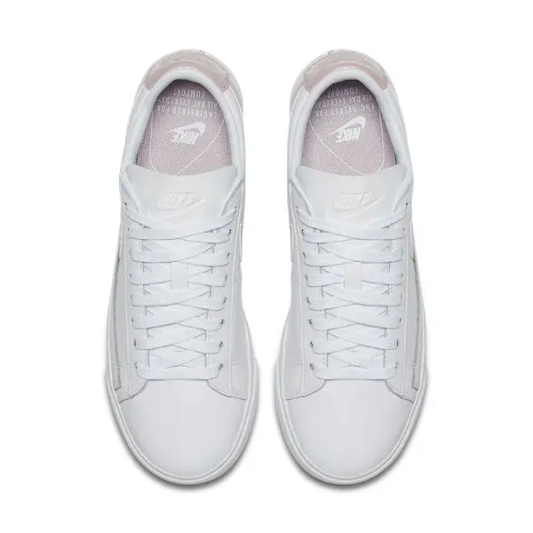 Nike Blazer Low Le Sneakers - White/particle Rose