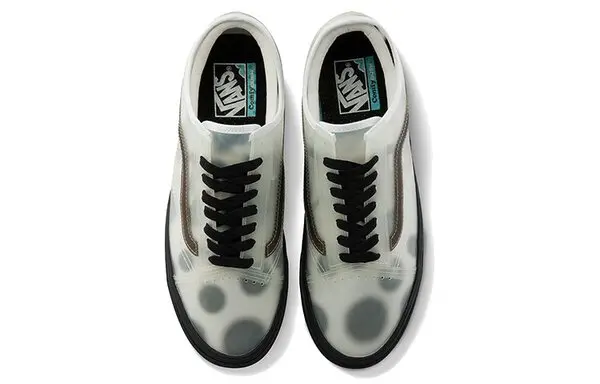 VANS Comfycush Slip-skool Sneakers - Black/white