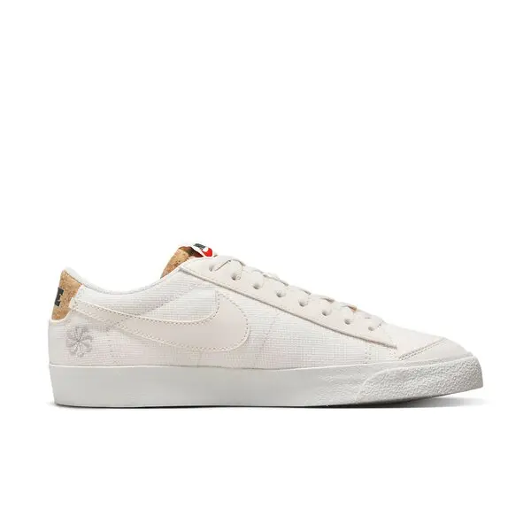 Nike Blazer Low '77 Premium Next Nature Cork Sneakers