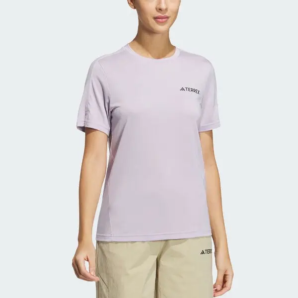 Adidas T-shirt