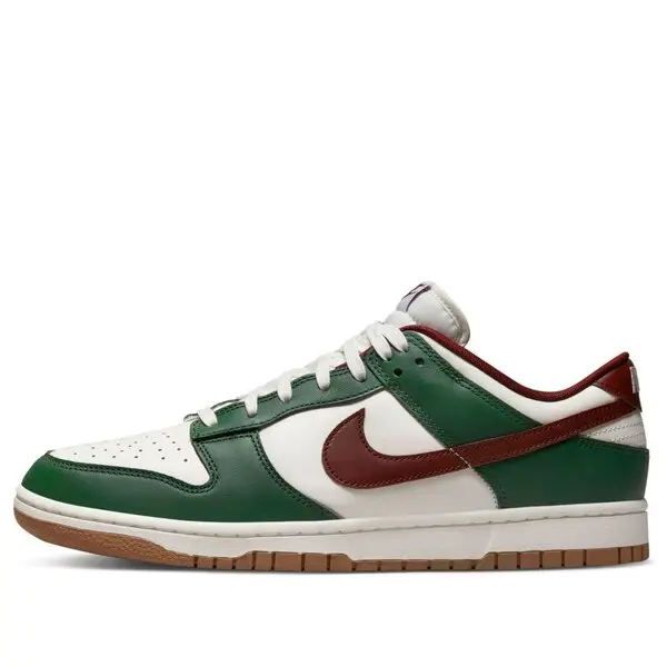 Nike Dunk Low "gorge Team Red" Sneakers - Green