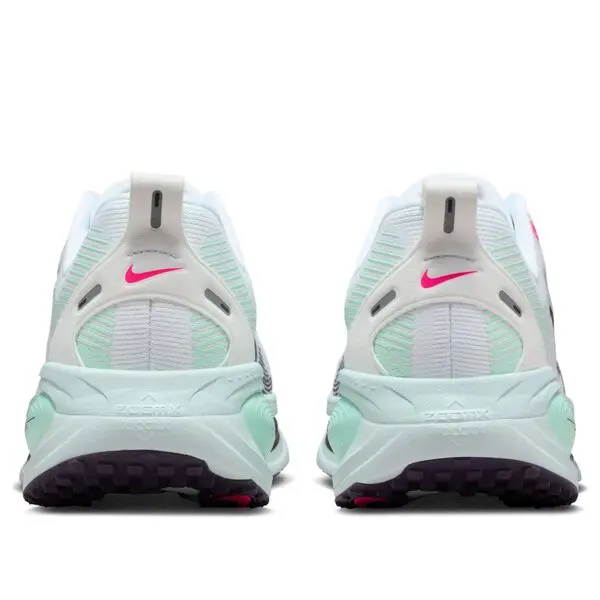 Nike Zoom Vomero 18