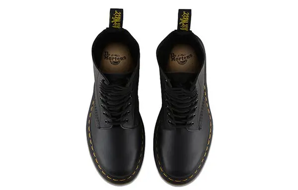 Dr. Martens 1490 Smooth Leather Lace Up Boots - Black