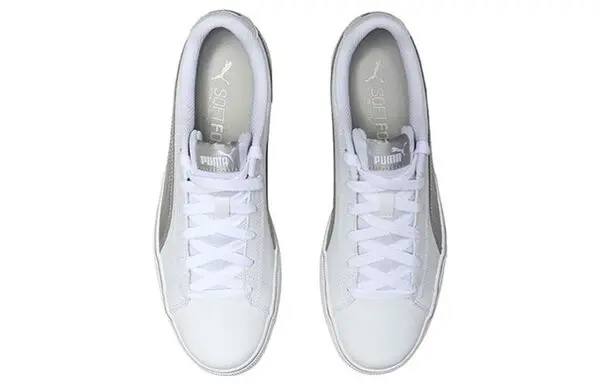 PUMA Court Point Vulc V2 Sneakers