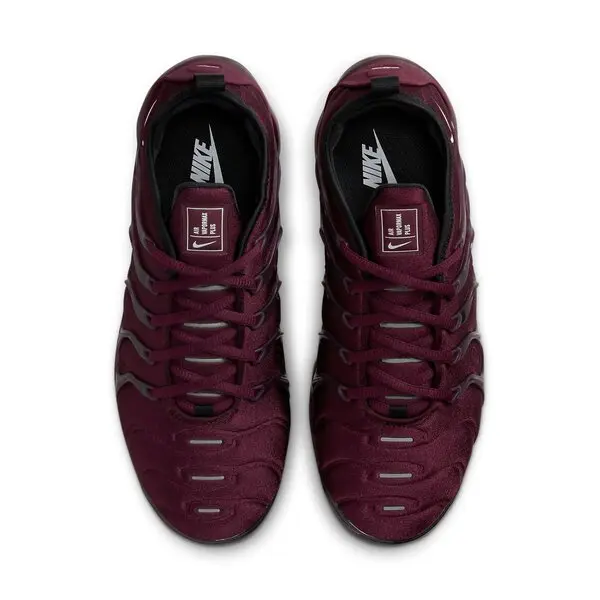 Nike Vapormax Plus Sneakers - Red