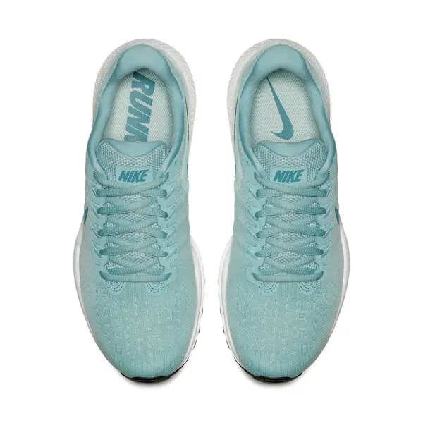 Nike Zoom Vomero 13 Athletic Sneakers