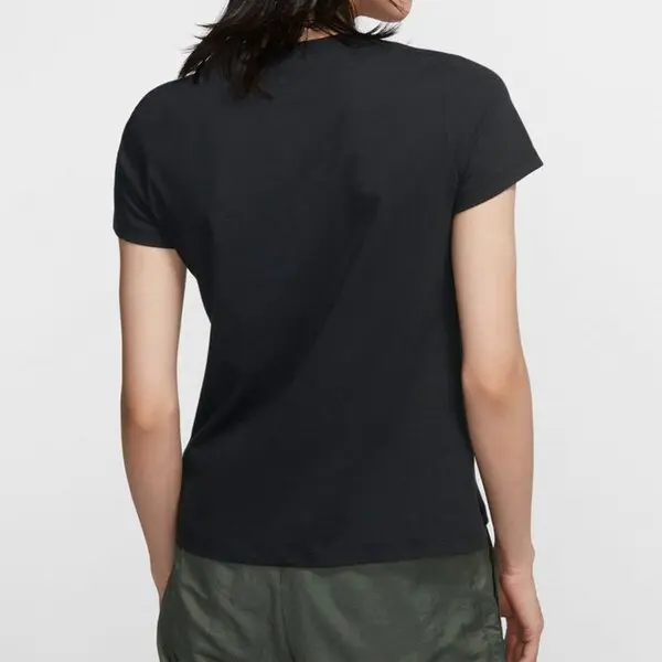 Nike Short Sleeve Crewneck T-shirt