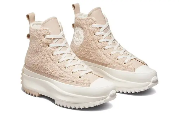 CONVERSE Run Star Hike Platform High Top Sneakers - Pink