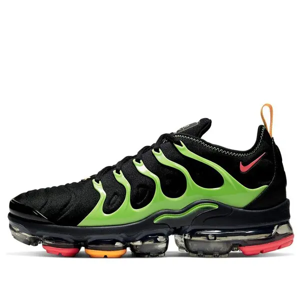 Nike Vapormax Plus Sneakers - Black