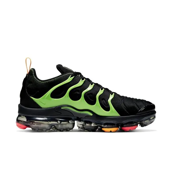 Nike Vapormax Plus Sneakers - Black