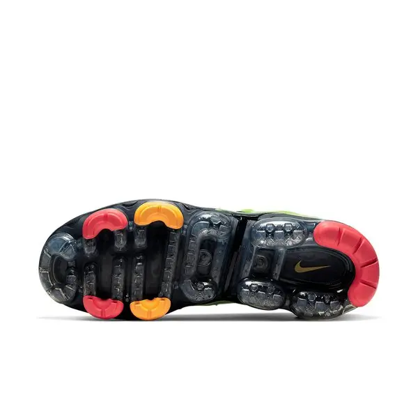 Nike Vapormax Plus Sneakers - Black