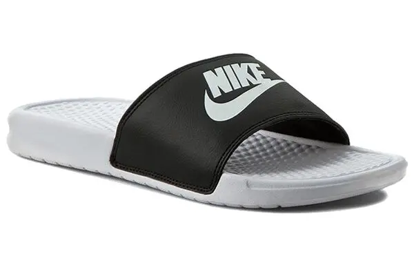 Nike Benassi 'just Do It Mismatch' Slides - Black/white