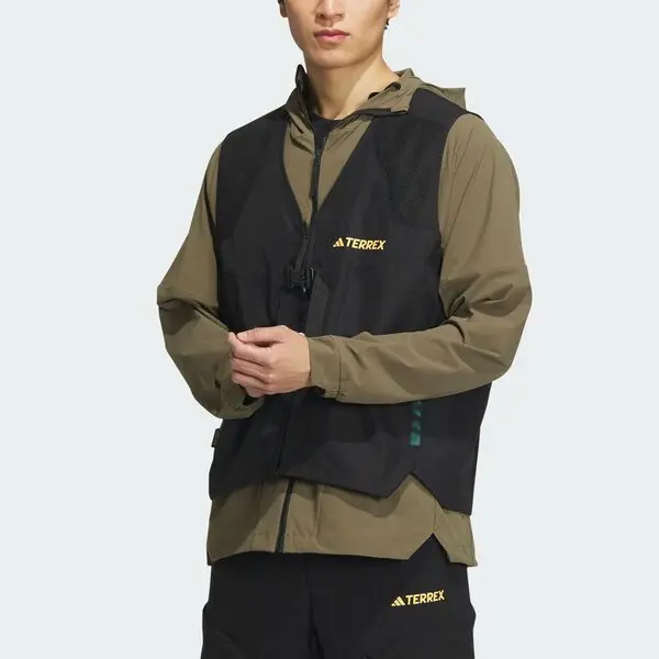 Adidas Vest - Black
