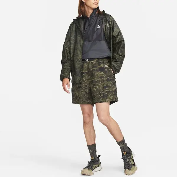 Nike Zip-up Long Sleeve Jacket
