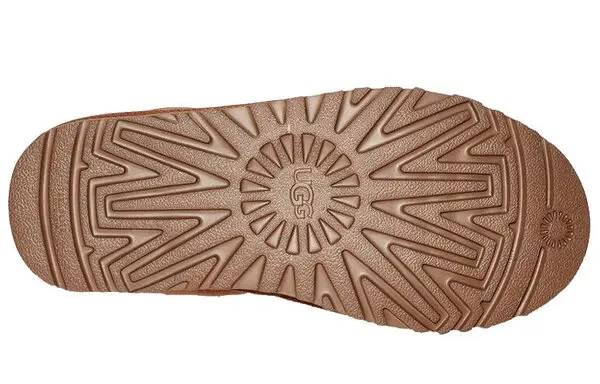 UGG Neumel Lace-up Boot - Chestnut
