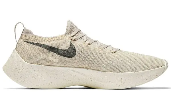 Nike Vapor Street Flyknit Sneakers - Cream/black