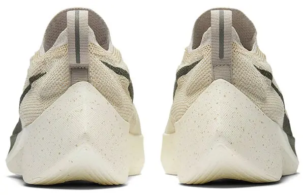 Nike Vapor Street Flyknit Sneakers - Cream/black