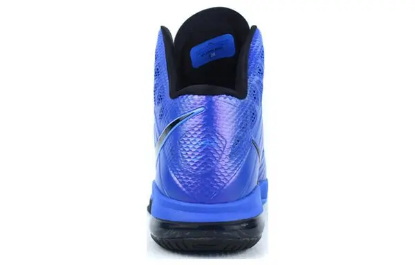 Nike Lebron "varsity Royal" Basketball Sneakers - Blue