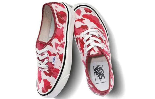 VANS Authentic 44 Dx Camouflage Sneakers - Red