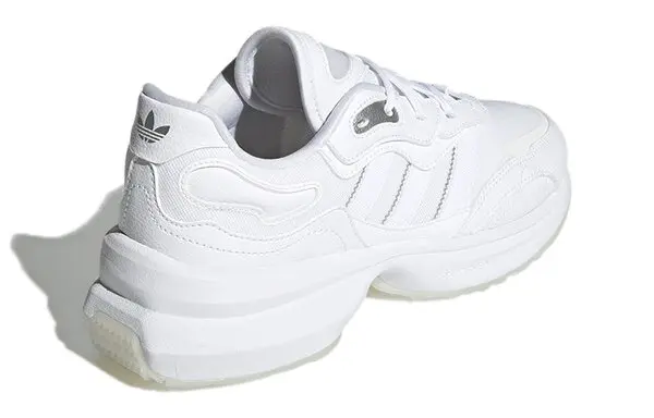 Adidas Zentic "cloud " Sneakers